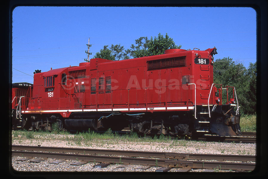 Diesel Locomotive Corporation (DLCX) #181 GP18 – Switchman Images