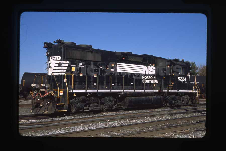 Norfolk Southern (NS) #5224 GP38-2 – Switchman Images
