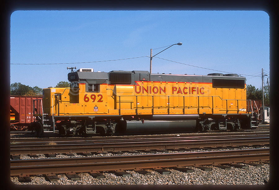 Union Pacific (UP) #692 GP38-2 – Switchman Images