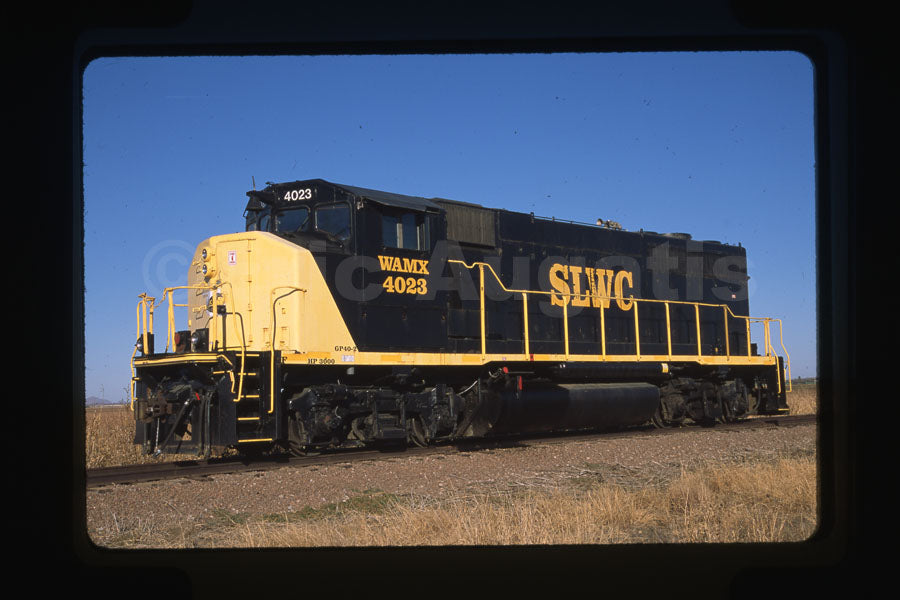 Webb Asset Management (WAMX) #4023 GP40-2LW – Switchman Images