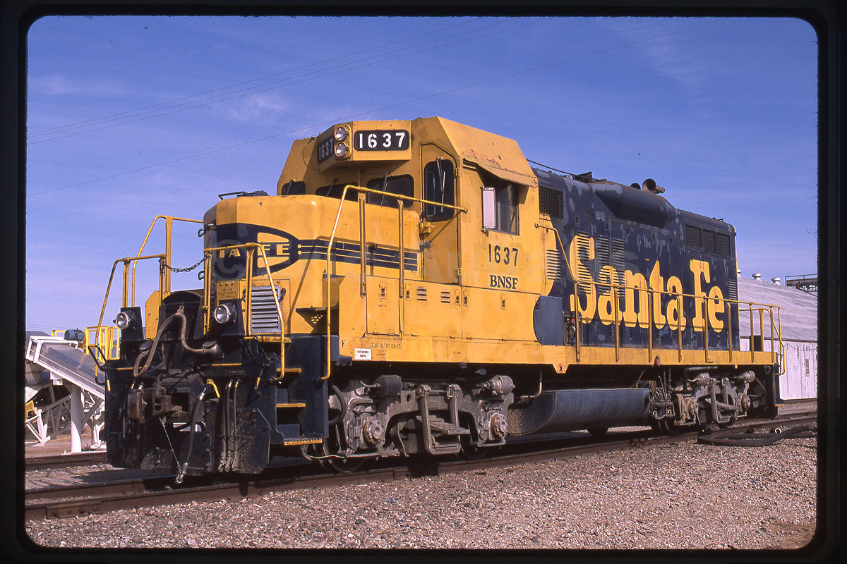 BNSF Railway #1637 GP9u – Switchman Images