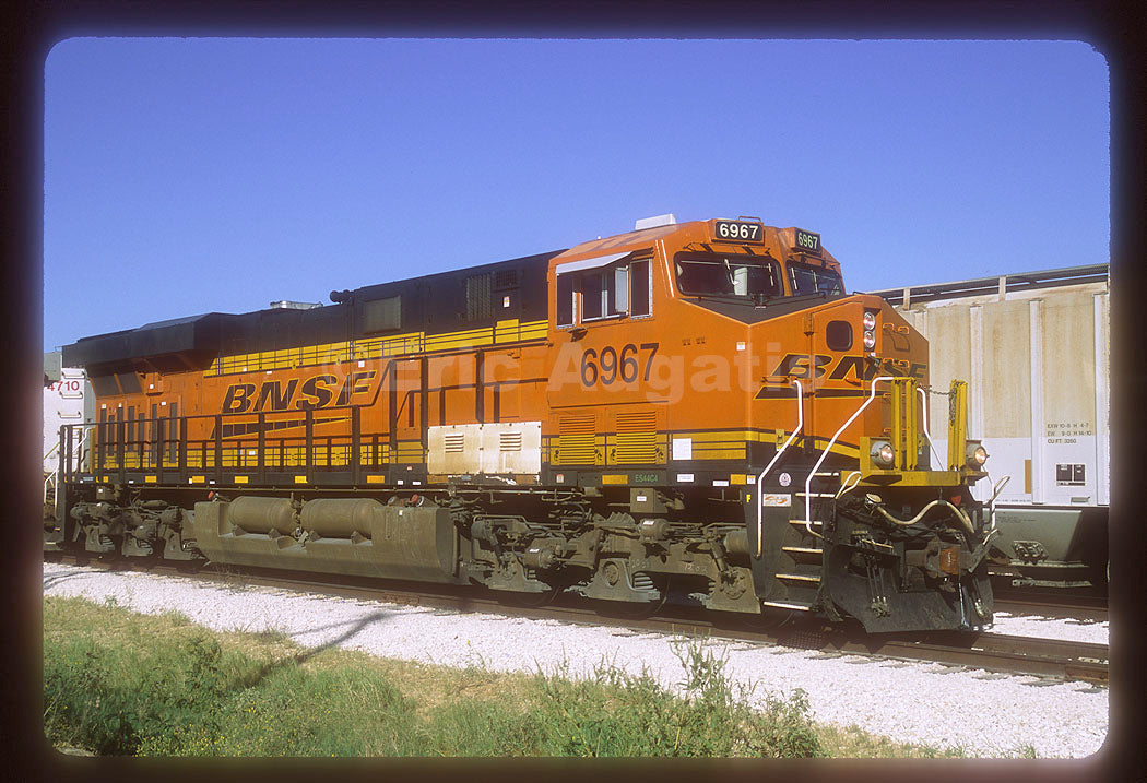 BNSF Railway #6967 ES44C4 – Switchman Images