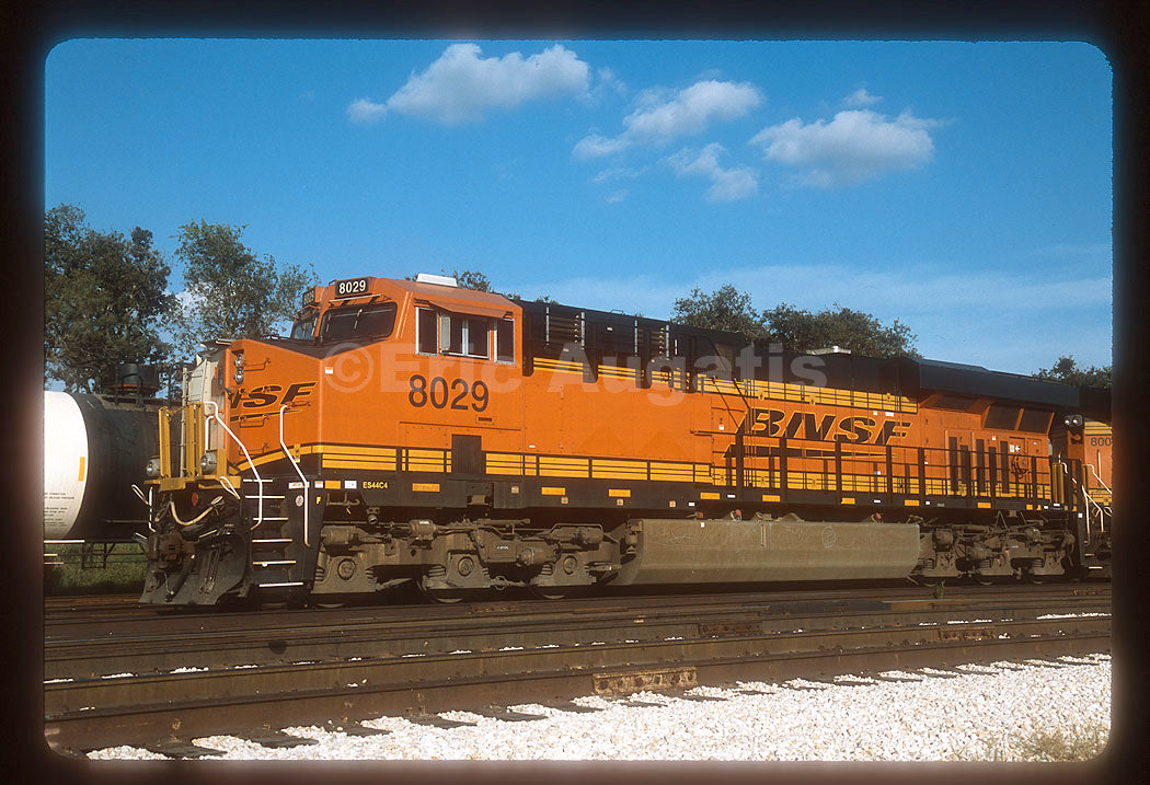 BNSF Railway #8029 ES44C4 – Switchman Images